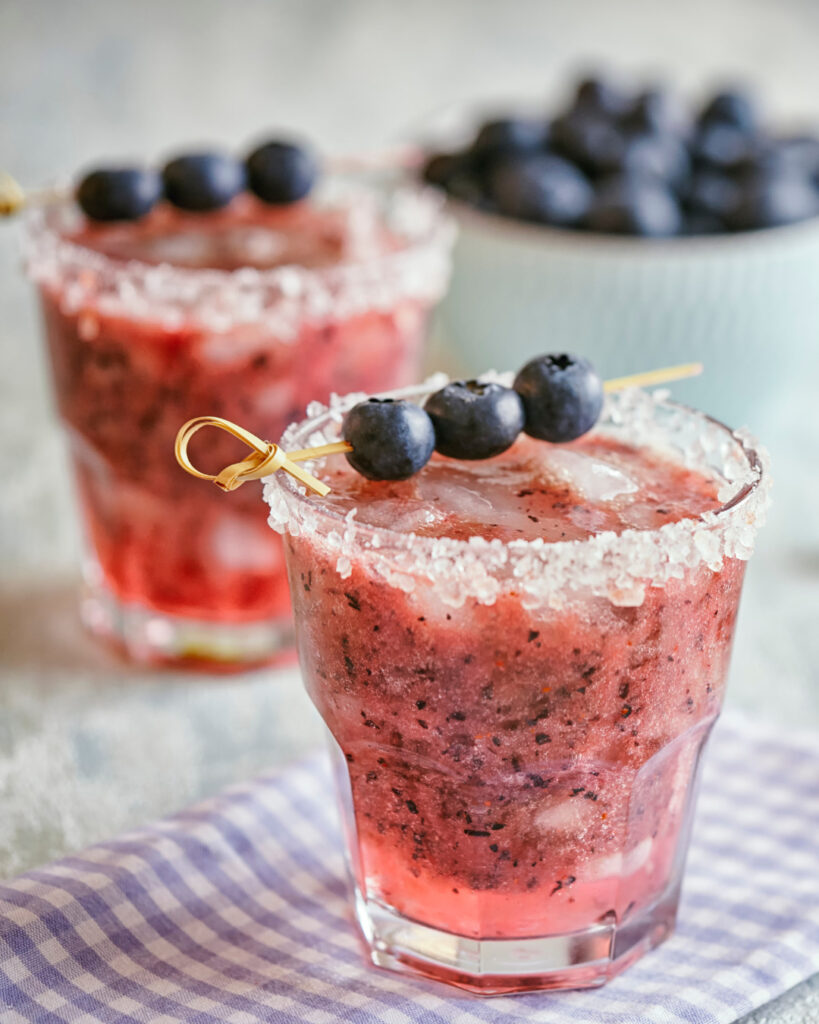 2 Summer Berry Cocktails From Rob Floyd - Women of Today