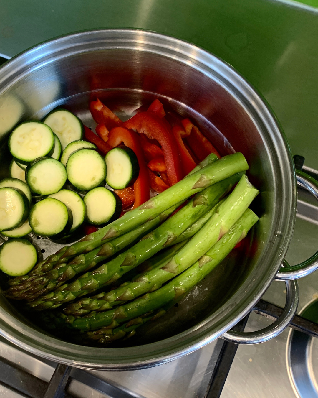 4 Clever Gardening Hacks - Women of Today