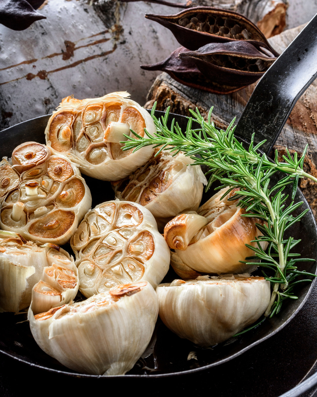 Easy Roasted Garlic - Women of Today