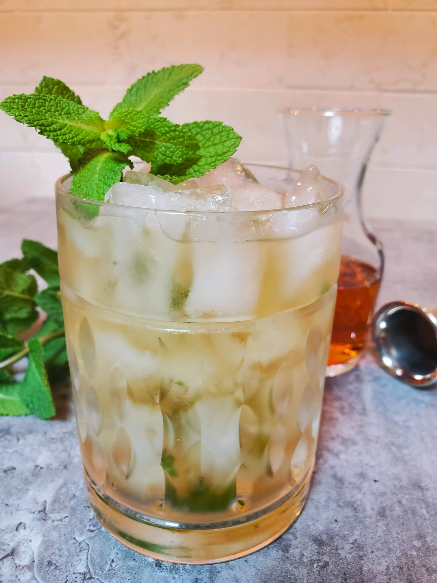 Mint Julep - Women of Today