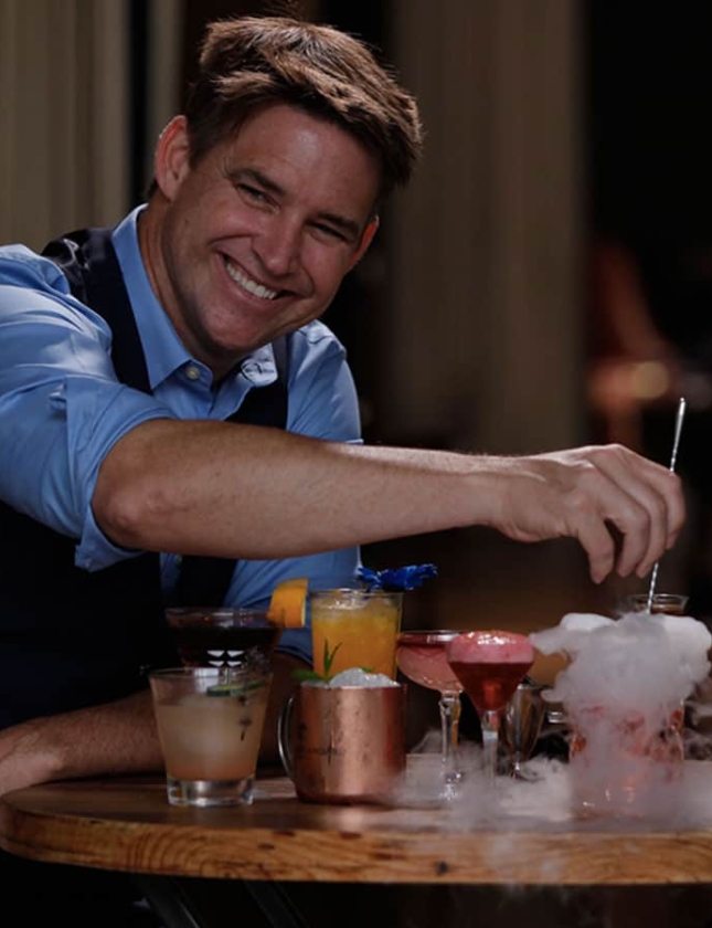 2 Summer Berry Cocktails From Rob Floyd - Women of Today