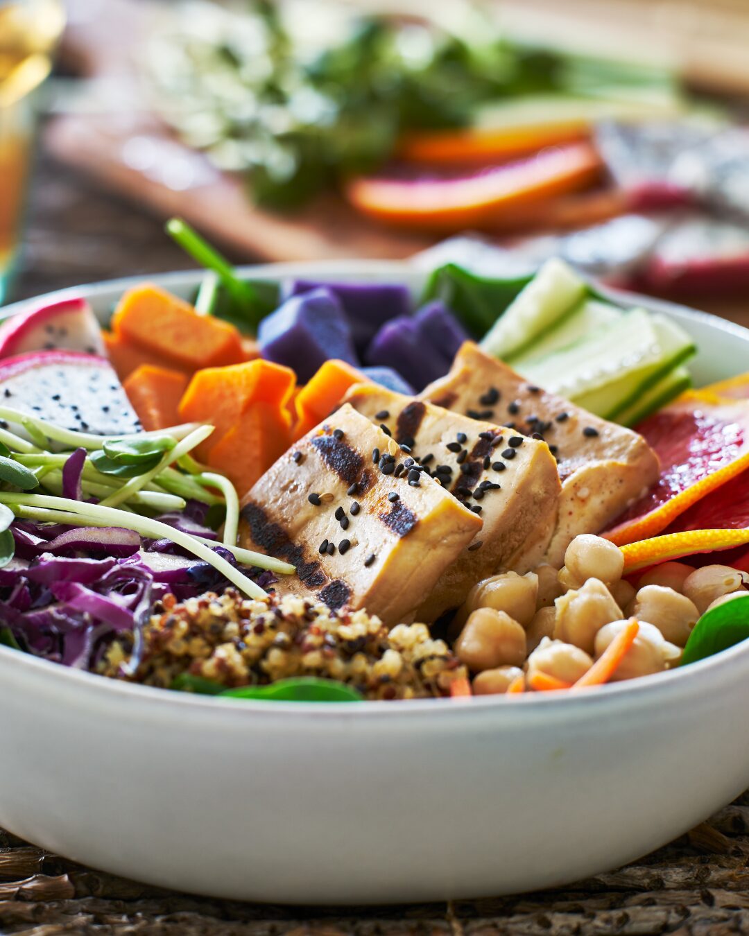 The Ultimate Guide to Building Balanced Bowls - Women of Today