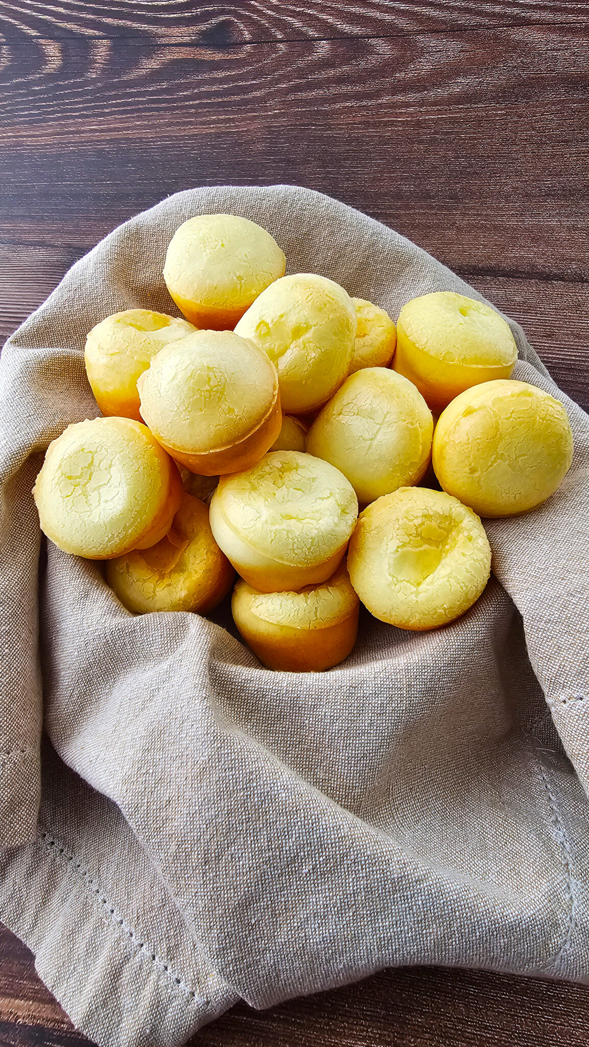 Pan de Queso Brasileño Fácil (Pão de Queijo) - Mujeres de Hoy