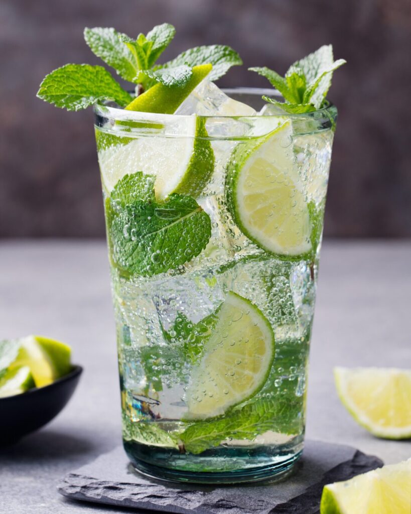 5 Light + Hydrating Mocktails You’ll Love - Women of Today