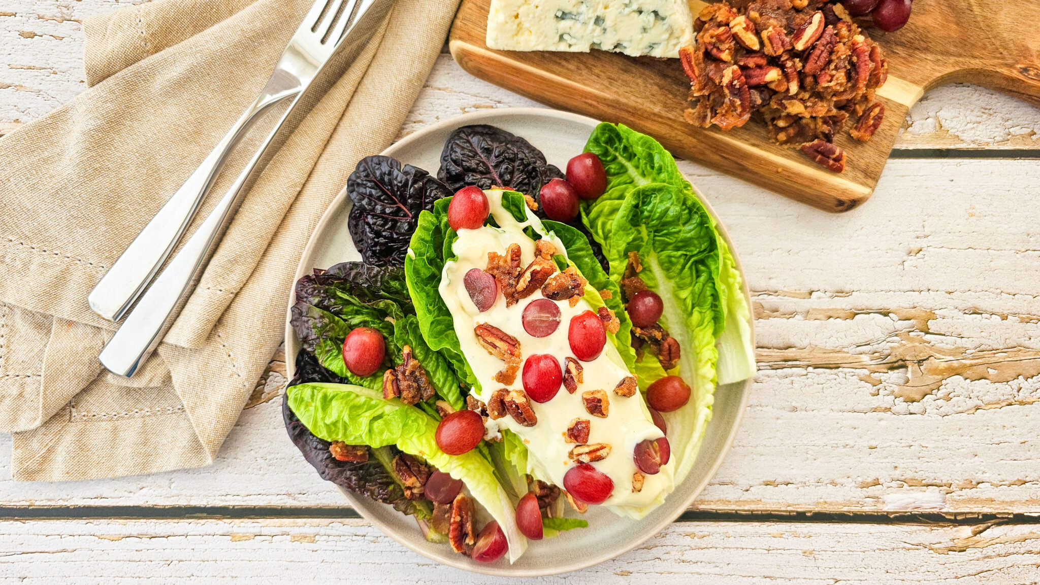 Deconstructed Leaf Lettuce Salad with Walnuts, Grapes, and Dijon Bleu ...